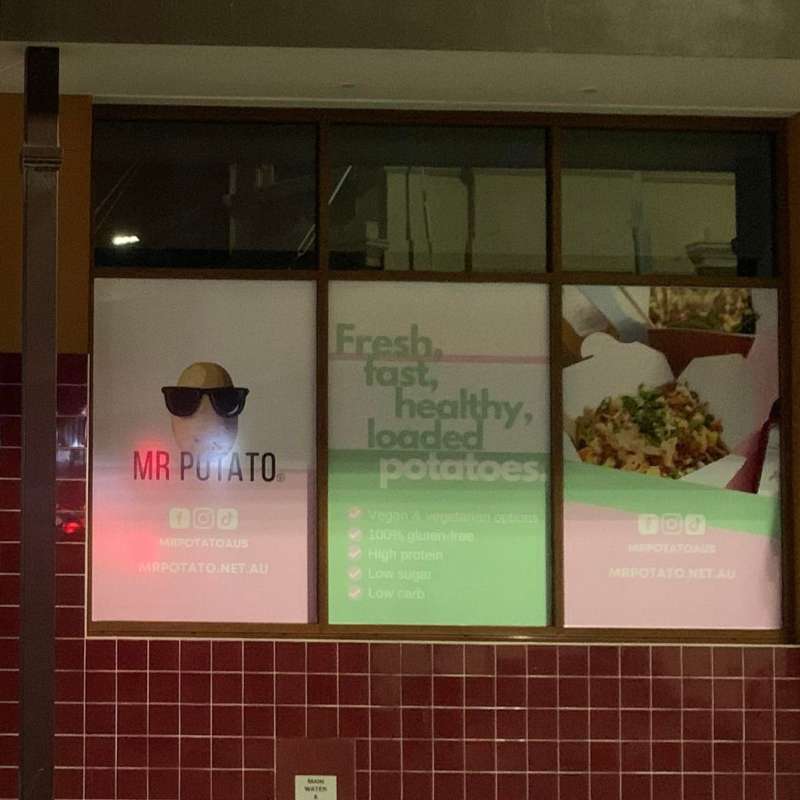 What is a signage? ,difference between sign and signage?